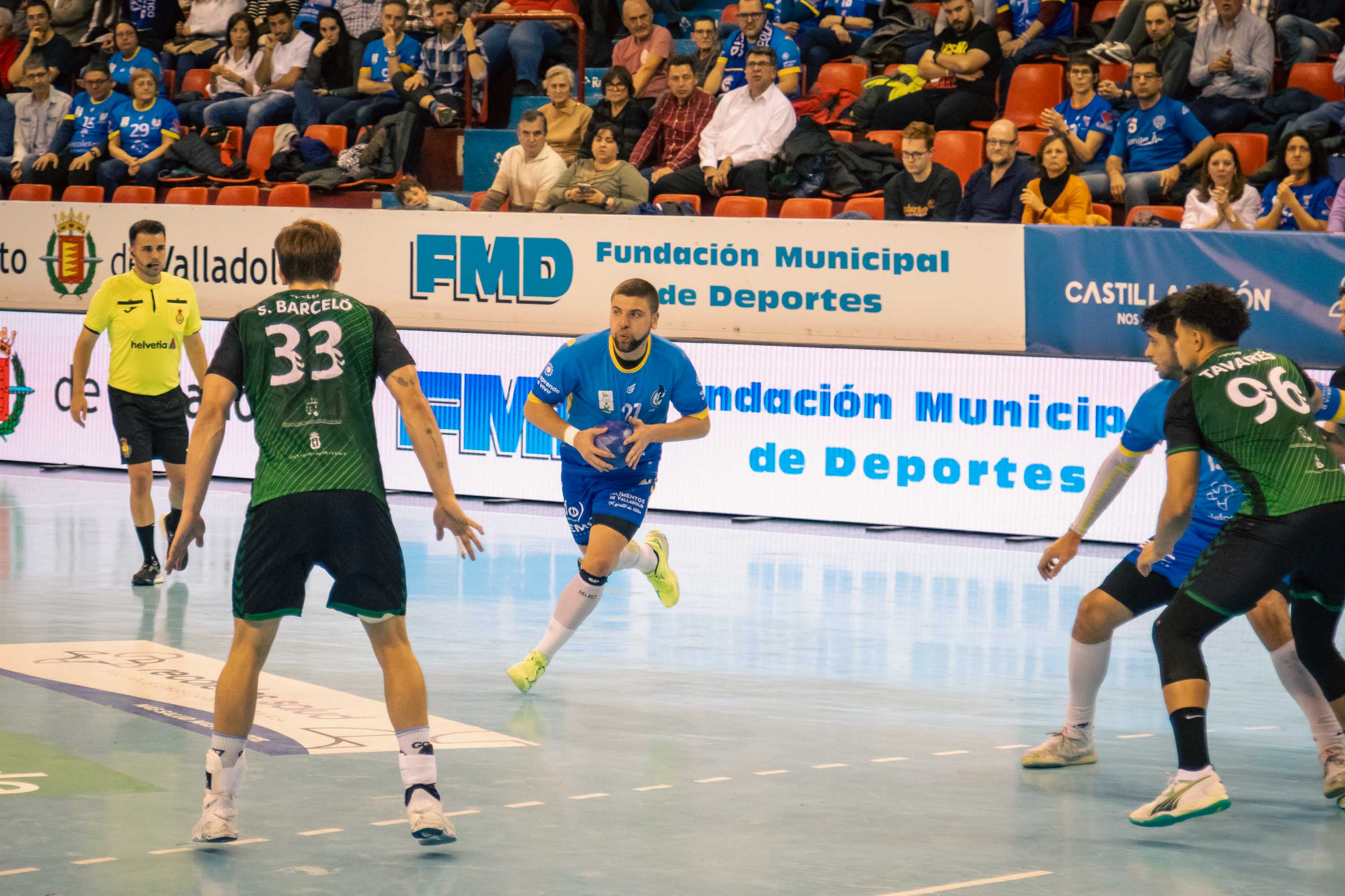 28 - 27 El Recoletas no cede en su pista y supera al REBI Cuenca ...