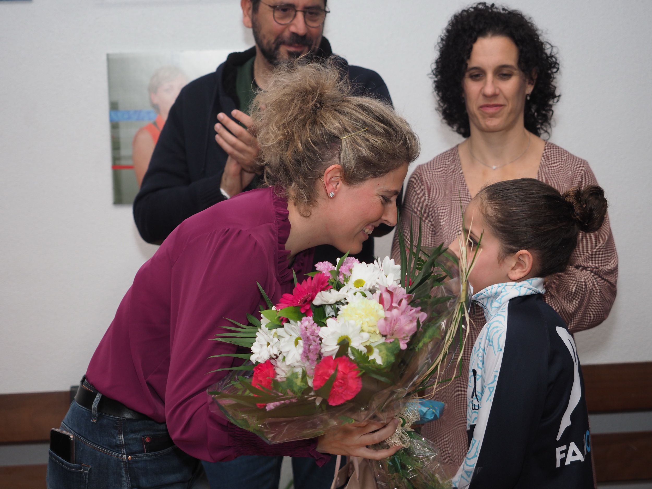 El Ayuntamiento rinde homenaje a la medallista olímpica Laura López ...